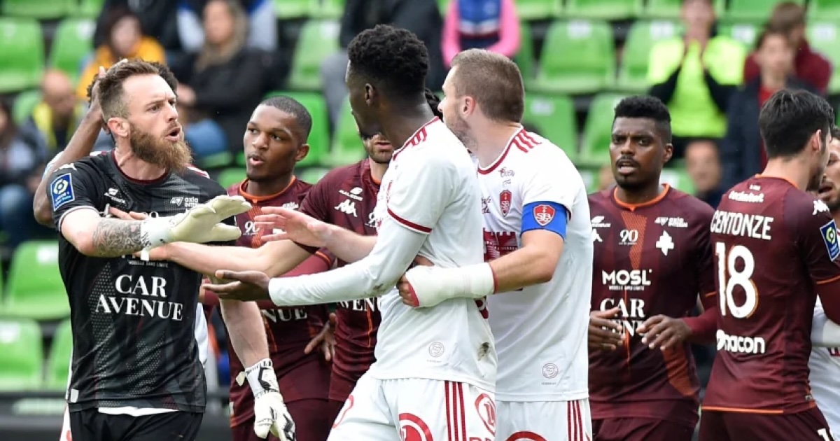 Classement Ligue 2 2025-2026